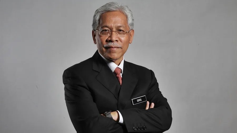 Idris Jusoh umum undur diri sebagai Pengerusi Felda | Malaysia Tribune